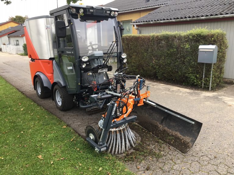 Citymaster 650 - Multimaskine - professionel og alsidig redskabsbærer.